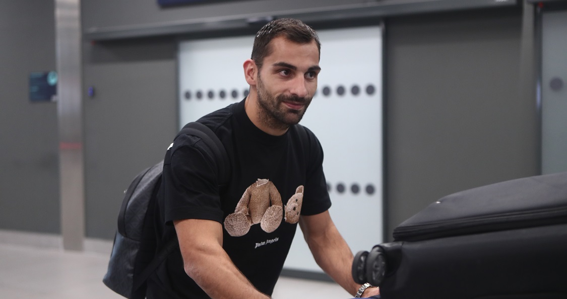 Γιόνι Ότο: «Θυμώνω στο χορτάρι» - Debut.gr