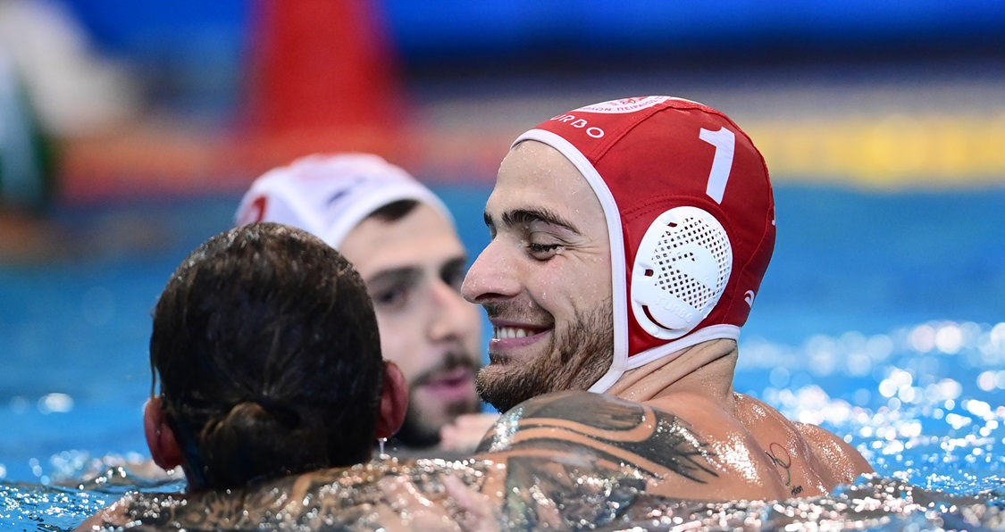 Εύκολα ο Ολυμπιακός, 11-3 τον Παναθηναϊκό για την ημιτελική φάση των ...