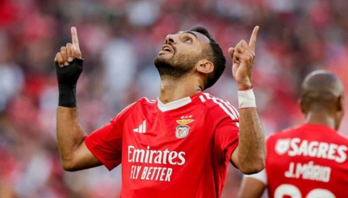 Παυλίδης on fire έστειλε τη Μπενφίκα στα ημιτελικά - Debut.gr