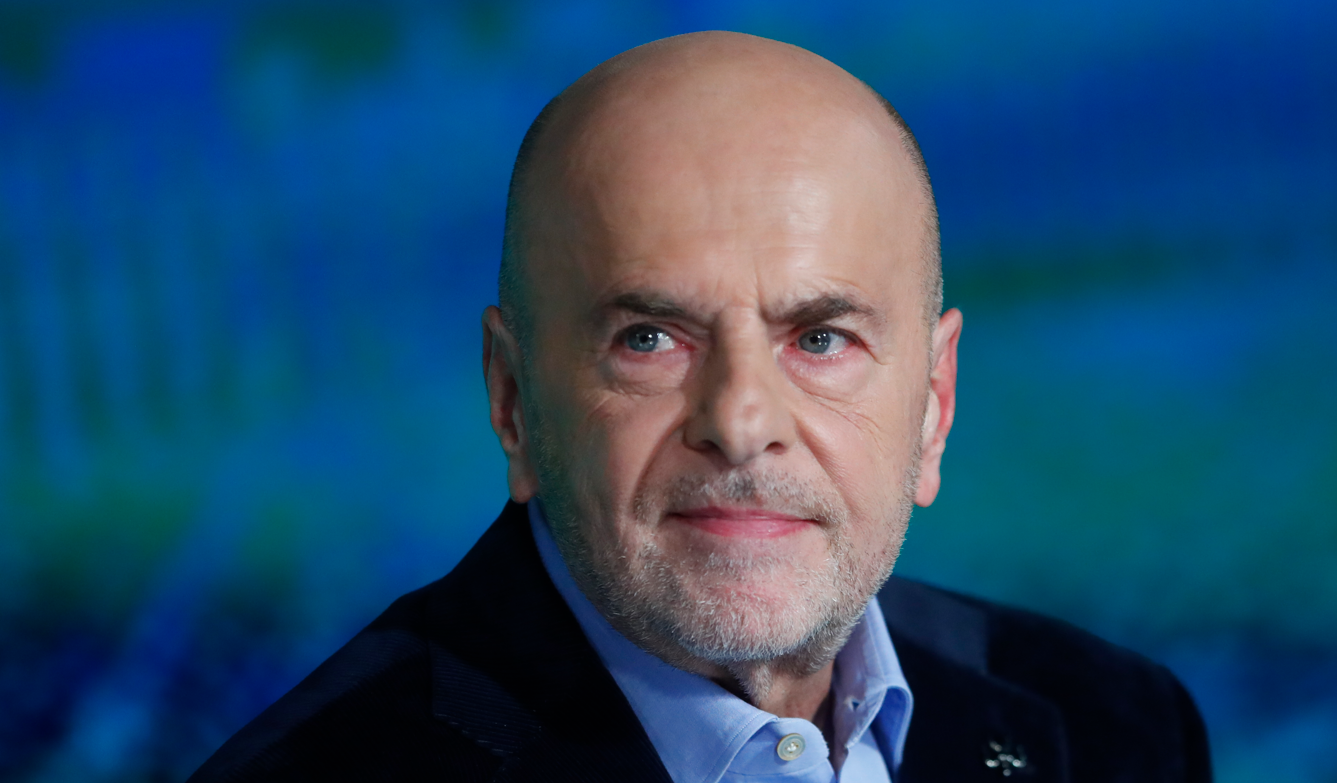 Γιάννης Αλαφούζος: Δείτε live τη συνέντευξη τύπου - Debut.gr